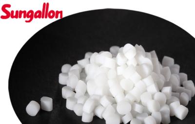 Китай Твердость 30A ТПЭ сырье Предел прочности при растяжении 12 МПа Удельный вес 1.23 продается