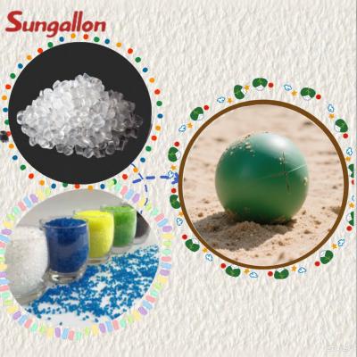 Китай Прямая поставка с завода высококачественного сырья TPE для игрушечных мячей, пригодного для литья под давлением, антивозрастные частицы с низкой остаточной деформацией при сжатии, оптом продается