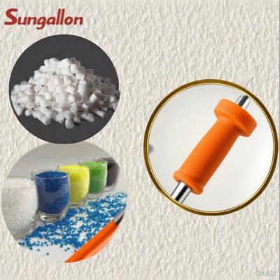 Китай TPE гранулы для ручек ежедневного использования, устойчивые к высоким/низким температурам, низкая остаточная деформация, оптовые цены продается