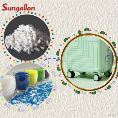 Китай В наличии частицы ТПЭ для колес чемоданов. Индивидуальная твердость, гибкость и ударопрочность. Низкий уровень шума при литье под давлением продается