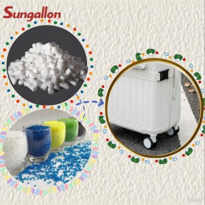 Китай В наличии частицы ТПЭ для колес чемоданов. Индивидуальная твердость, гибкость и ударопрочность. Низкий уровень шума при литье под давлением продается