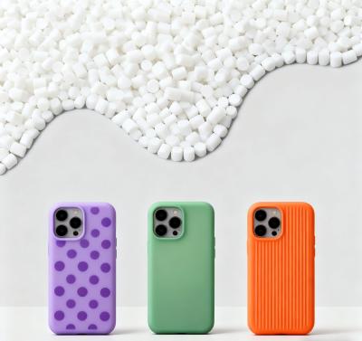 China Flexibles TPE-Rohmaterial für die Formgebung von Handyhüllen, weich und stoßdämpfend für den täglichen Geräteschutz zu verkaufen
