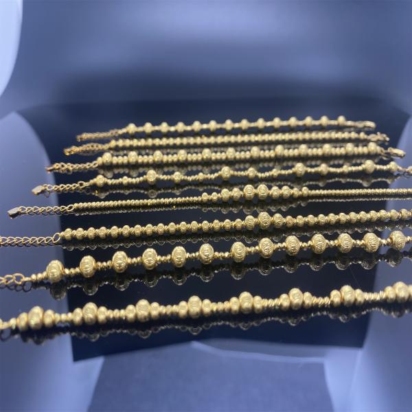 Quality Customizable Women's Jewelry: 18K Solid Gold Heart Bracelet for sale