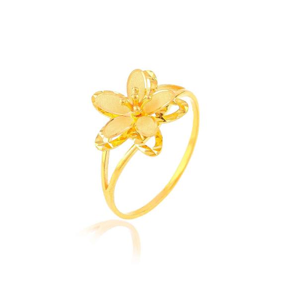 Quality Timeless 18kt Gold Ring: The Perfect Luxury Gift for Her for sale