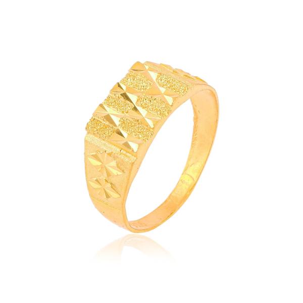 Quality 18kt Gold Wedding Ring: Where Luxury Meets Lasting Love for sale