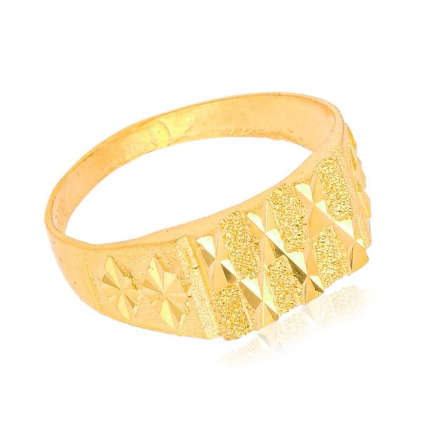 Quality 18kt Gold Wedding Ring: Where Luxury Meets Lasting Love for sale