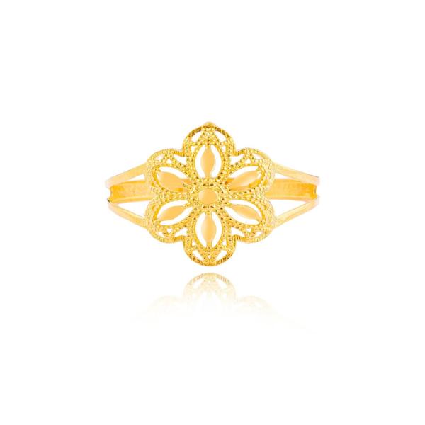 Quality Elegant 18kt Gold Band: The Perfect Blend of Luxury and Tradition for sale