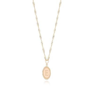 Cina 18K Gold ‘E’ Pendant Necklac in vendita