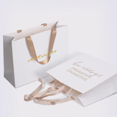 Cina Industriale CMYK 4 colori Offset carta da stampa sacchetto per scarpe abbigliamento con logo personalizzato in vendita