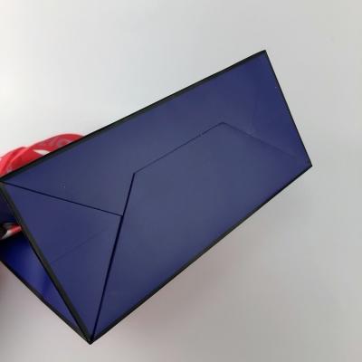 Cina Modello personalizzato Tipo di carta ecologica carta porta regalo imballaggio carta borsa da shopping in vendita