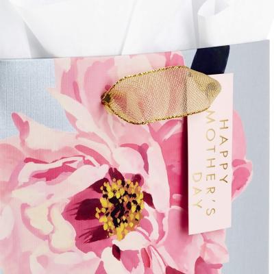 Cina Borsa di carta ripiegabile con logo personalizzato rivestita di fiori realizzata con materiali riciclati in vendita