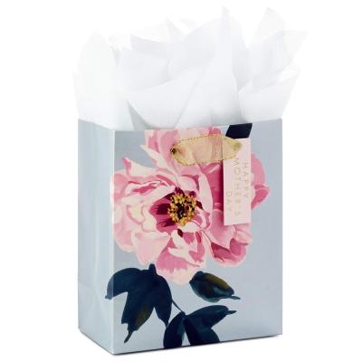 Cina Borsa di carta ripiegabile con logo personalizzato rivestita di fiori realizzata con materiali riciclati in vendita
