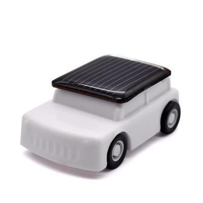 China Hot Selling Promotional Educational Solar Toys Solar Mini Jeep Small Toy Cars for sale