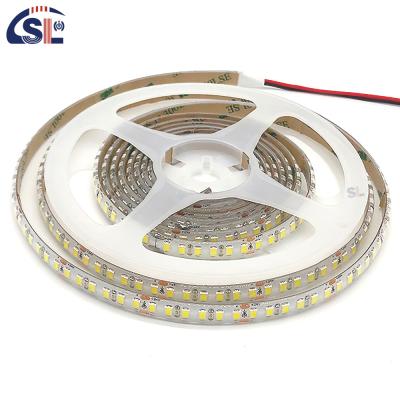 Cina Lunga durata di vita Lumina a striscia LED impermeabile con larghezza di 8 mm e temperatura del colore di 12000K in vendita