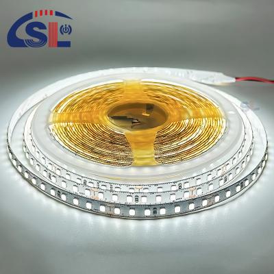 Cina 6500K Ra70 DC12V 24V SMD2835 140D 8mm LED Light Strips per Bagno in vendita