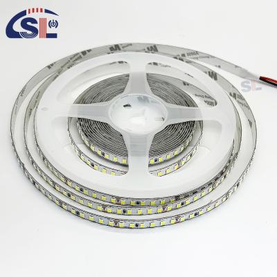 Cina Facile installazione 24V SMD2835 180D 8mm LED Light Strip per bagni in vendita