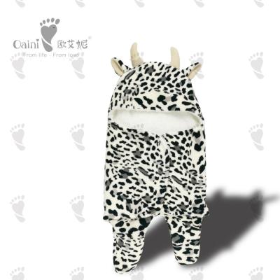 Cina Huggable Loveable Cappotto per neonato Cappotto per neonato 37 cm in vendita