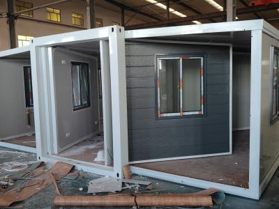 Cina Contenitore espandibile 40 piedi Villa mobile di lusso con 3 camere da letto PVC finestra scorrevole in vendita