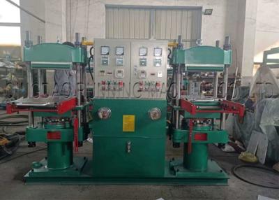 Cina Macchina di vulcanizzazione di gomma della stampa di doppia pressione del posto di lavoro 50T con la muffa manuale che fa scorrere piatto in vendita
