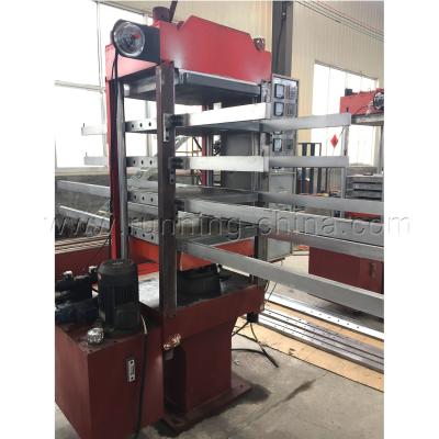 China 800x800mm Rubber Bullpen Cowshed Mat Making Machine for sale