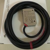 China LR-ZB100N Keyence Self-contained CMOS Laser Sensor Rectangular w cable Type 100 mm for sale