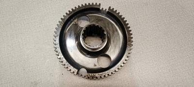 中国 高品質の部品 6P0169 6P-0169 D6Dブルドーザーのハブ 販売のため