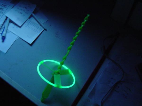 Quality Long-Lasting Glow Stick Flying Disc MSDS Certified Shelf Time 2-3 Years for sale