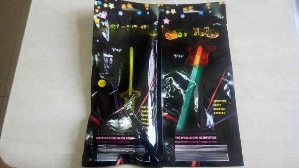 Quality Non-toxic Glow Stick Wand for Christmas Festival Decoration Supplies at for sale