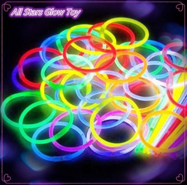 Quality Multi Colors Glow Stick Bracelets 5*200mm PE Material for Pocket-Friendly for sale