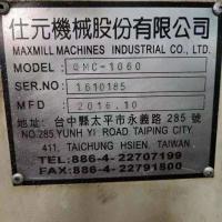 China Second Hand 3 Axis CNC Milling Machine Center Class C3 Precision Screw for sale