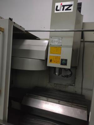 China Used 1000rpm 3 Axis Vertical Machining Center LITZ 650 850 VMC With Fanuc for sale