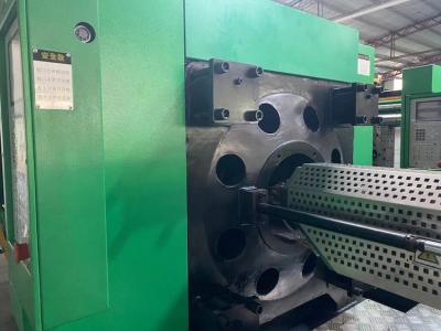 Cina Stile orizzontale Borche di BS260-III della macchina di plastica dello stampaggio ad iniezione con il servomotore in vendita