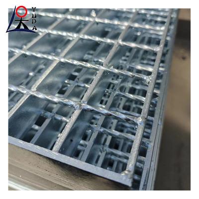 중국 안 슬리프 스틸 그릴 보드워크 플랫폼 배수 덮개 경쟁력있는 가격 판매용