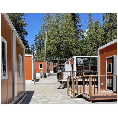 China Galvanized Steel Bending Prefab Container House with Detachable Bathroom and Design for sale