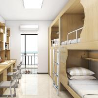 China Backpacker Hostel Sleeping Pod Capsule Bed 2000x900x2400mm with 5cm Mattress and Custom OEM Options for sale