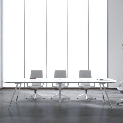 Cina Supporto personalizzazione Tavolo di conferenze moderno in metallo bianco neve con 36 colori 3000*1400*760/3600*1500*760 in vendita