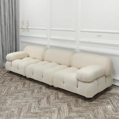 Cina Divano in tessuto nordico con gambe in metallo, lusso leggero per piccoli appartamenti, soggiorno Internet, camera da letto, designer, divano modulare con fibbia quadrata combinato in vendita