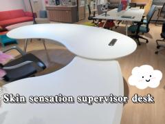 Witte Sneeuwberg Tafel Met Metalen Voeten, Personeel Uitvoerend Moderne Kantoor Werkstation Schrijftafel Ondersteuning aanpassing