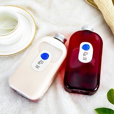 China Koude Drank 24mm 400ml Plastic Juice Bottles With Caps for sale