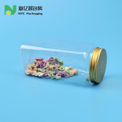 Cina Barattoli di plastica dell'alimento del quadrato 550ml con i coperchi del metallo dell'oro in vendita