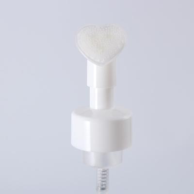 Cina Bottiglia di plastica non versata con coperture di pompa in schiuma e tappo per spazzolino in silicone per la cura della bellezza in vendita