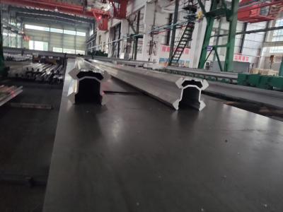 Cina Profili per fasci di alimentazione della serie Epiroc BMH2000 Profili estrusi in lega di alluminio in vendita