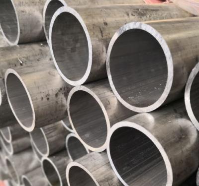 China Naadloos het Aluminiumbuizenstelsel van de corrosieweerstand 2024 met 2,4 Meters Met hoge weerstand Lengte Te koop
