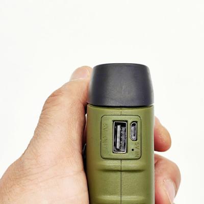 China Usb 4W Led Solar Light Hand Cranked Flashlight Emergency Power Bank for sale