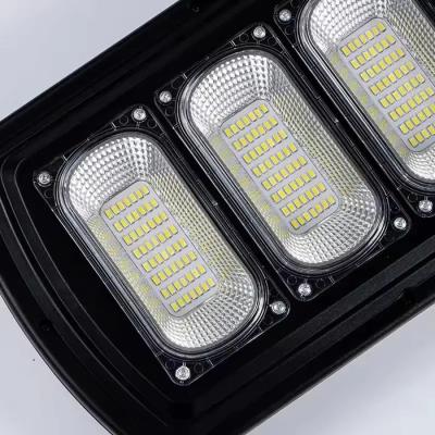 Cina Luce da giardino all'aria aperta a LED Sensore umano Luci solari in vendita