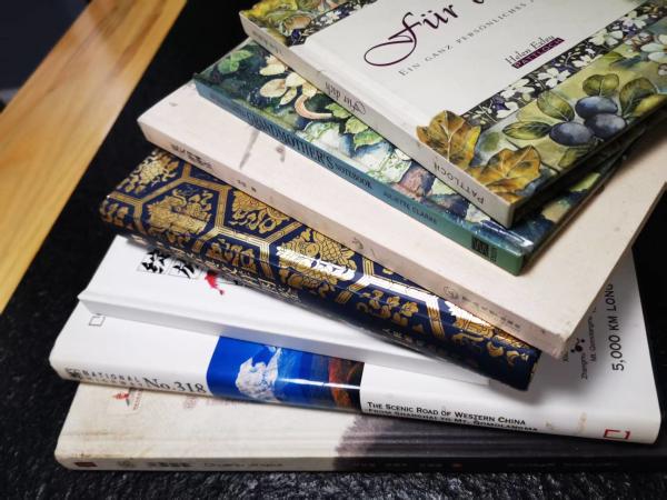 Quality Stylish Design Custom Book Printing Saddle Stitch For Magazines Or Journals for sale