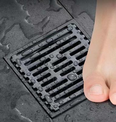 Cina Matte Black Shower Floor Drain a 4 pollici con il materiale di acciaio inossidabile in vendita