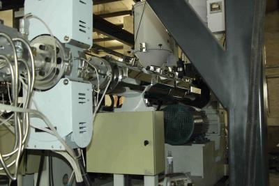 Cina linea a più strati tecnologia avanzata dell'estrusione di Co dello strato di larghezza di 800mm in vendita