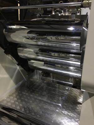 중국 평행한 쌍둥이 나사 압출기를 가진 Thermoforming 애완 동물 장 밀어남 선 판매용