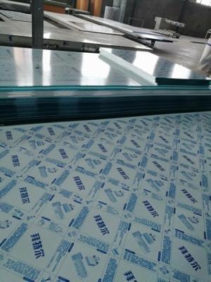 Cina 4m/Min linea certificazione UV dello SGS del rivestimento 2100mm della macchina dell'espulsore di strato della cavità del PC di velocità in vendita